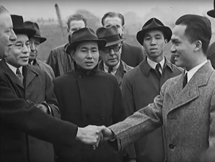 १३३ दिवस समुद्रात एकाकी अडकलेल्या सैनिकाला ब्रिटिश सरकारने पुरस्कार का ...